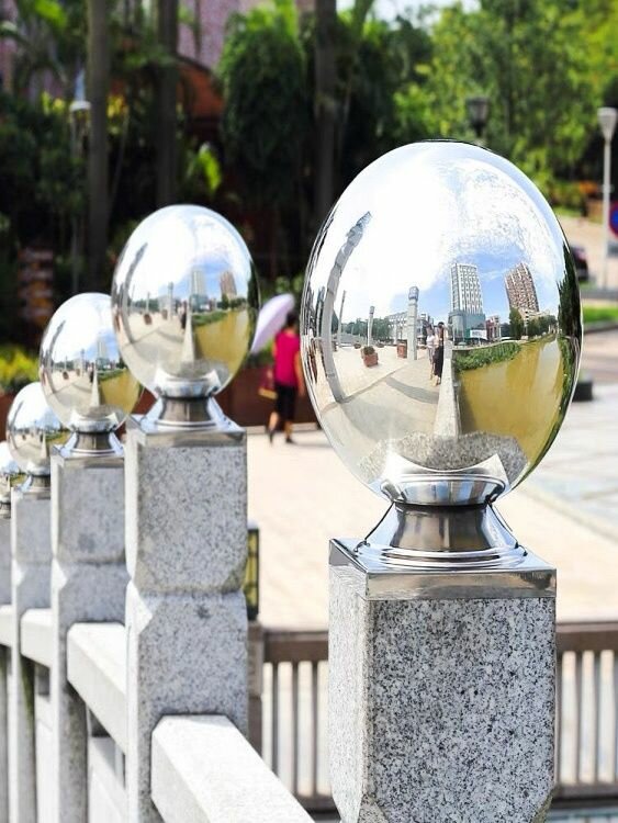 Комплектующие из нержавеющей стали 304 для монтажа перил и ограждений: круглые/квадратные трубы 30 38 50 60 80 100 120 мм, соединительные шары с основанием, крепеж для кованых лестниц