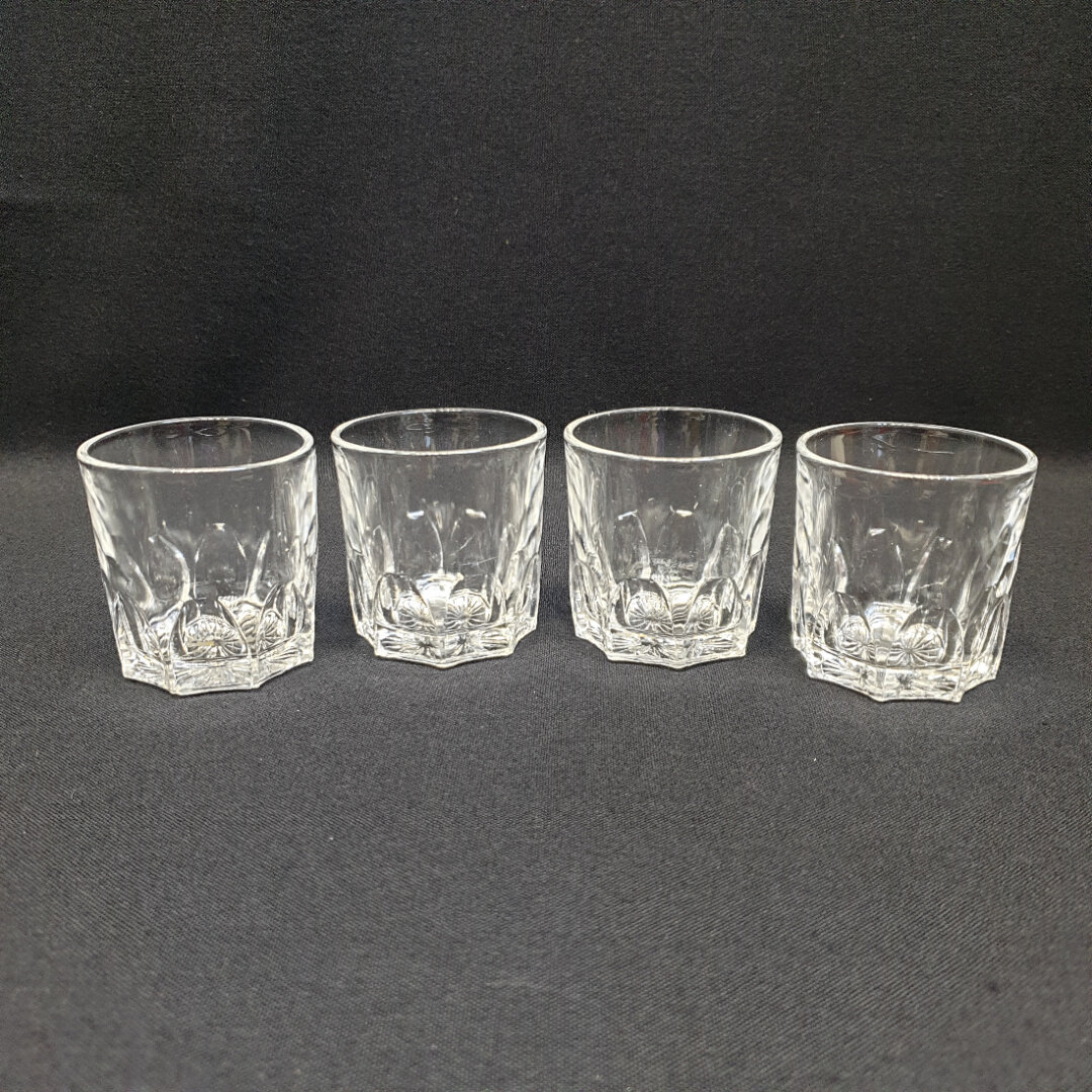 Набор из 4 стопок, стекло, h 6 см, V 70 мл, винтаж, СССР