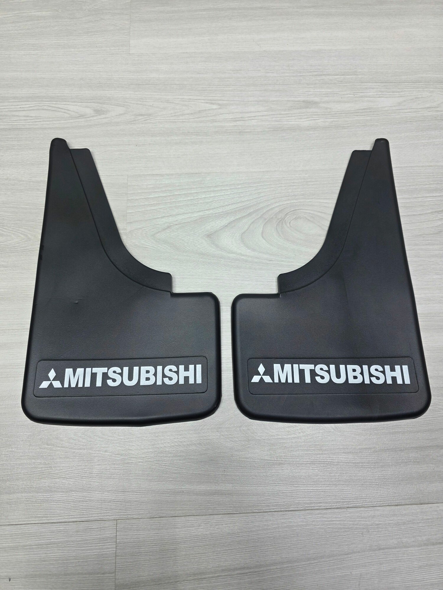 Брызговики задние для Mitsubishi Xpander cross (Митсубиши Экспандер)