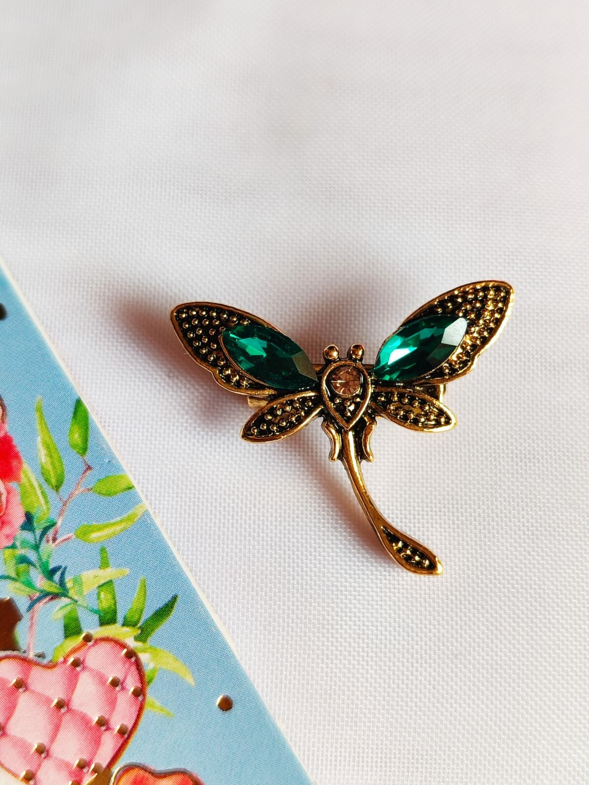 Брошь, стекло, жемчуг имитация, стразы