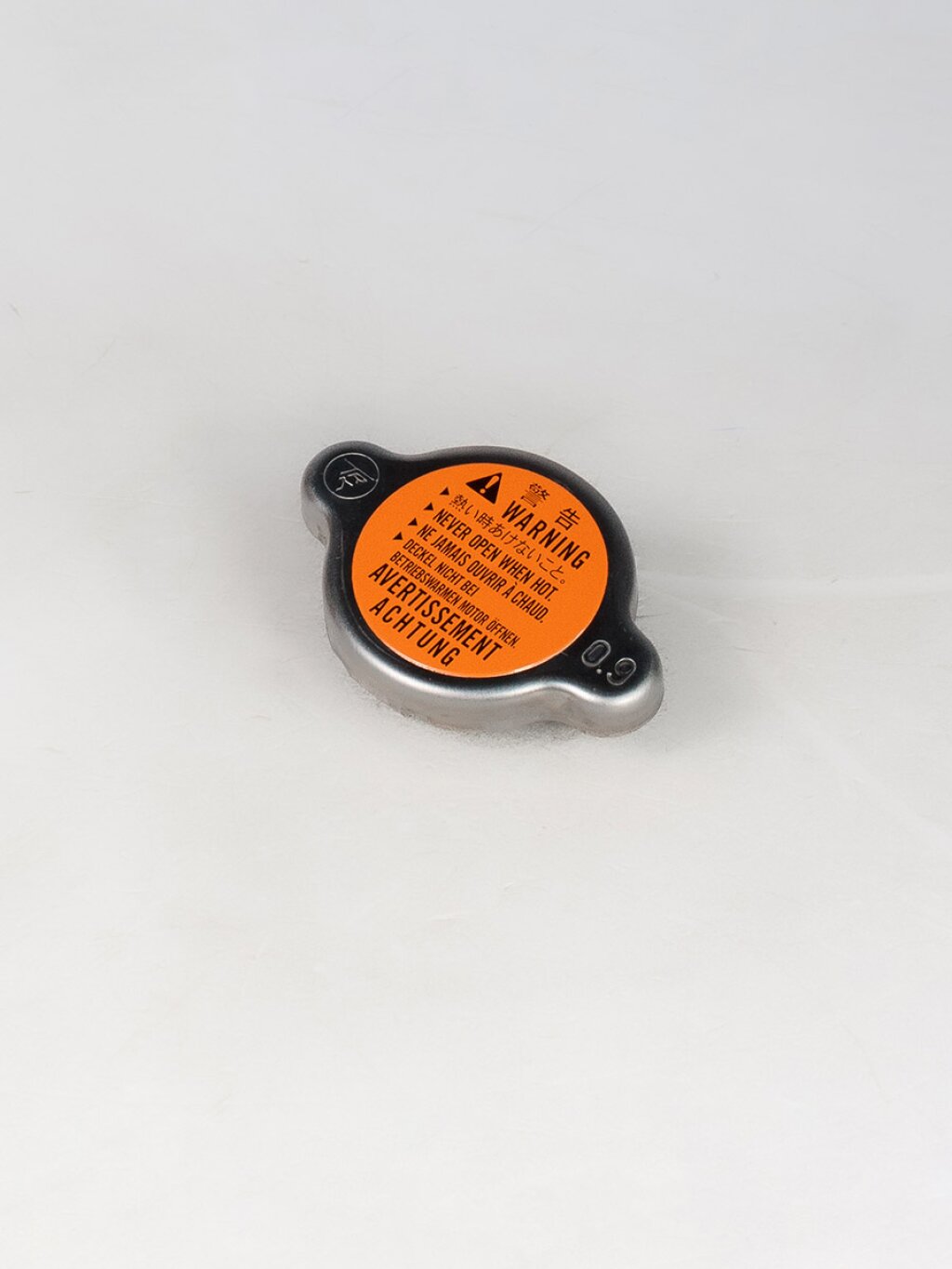 Крышка радиатора Mitsubishi MR481218