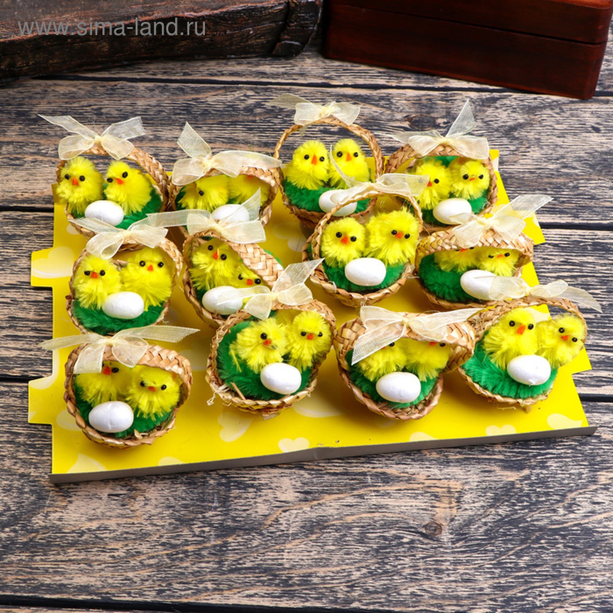 Фигурка пасхальная «Цыплята в корзинке с яичком», набор 12 шт, 5×5×5 см