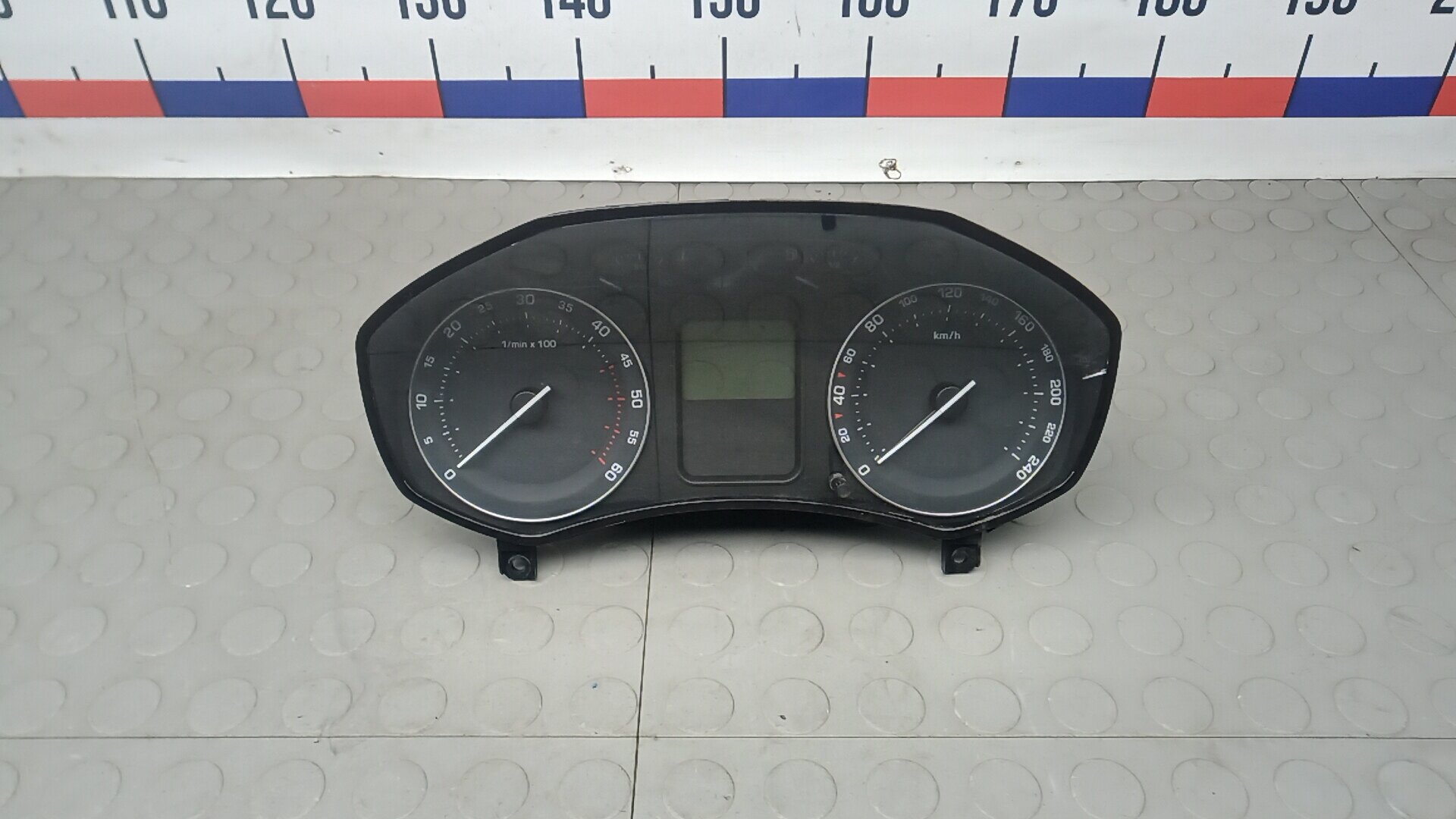 Щиток приборов SKODA OCTAVIA A5, Номер v1620056, 1Z0920802D