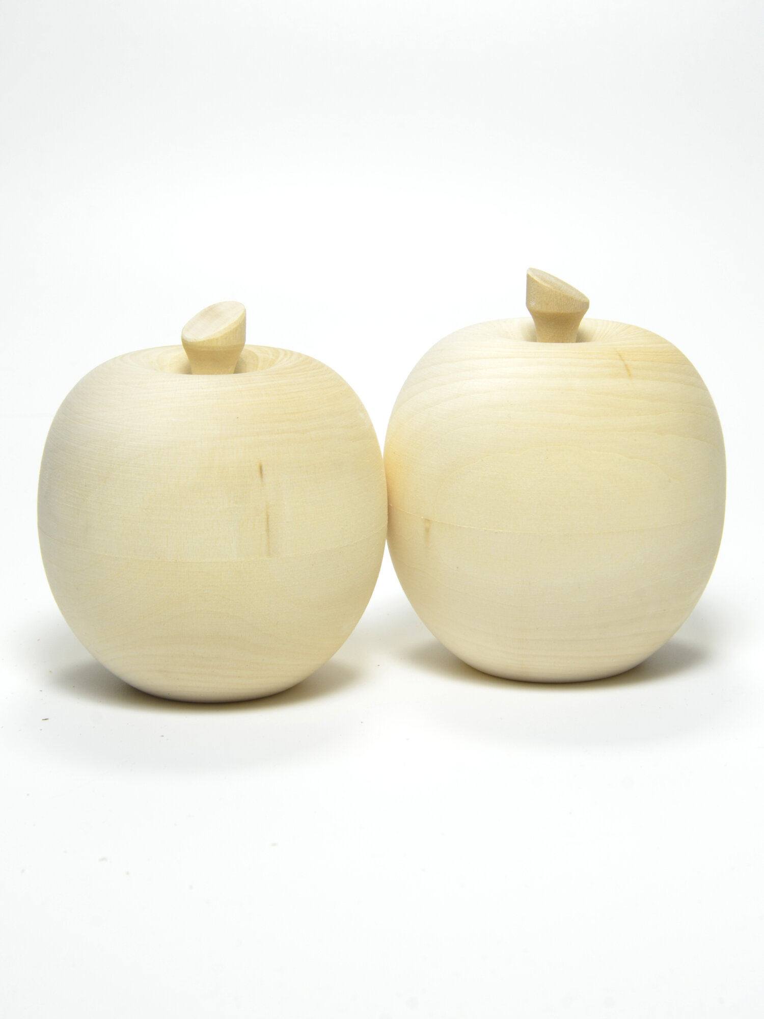 Яблоко 2 штуки. Деревянная шкатулка для росписи и декупажа. Высота 7 см.