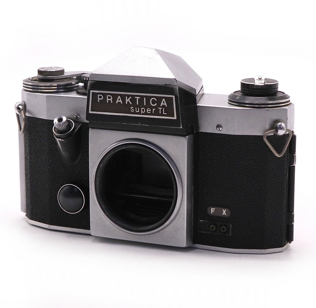 Зеркальный фотоаппарат Praktica Super TL body