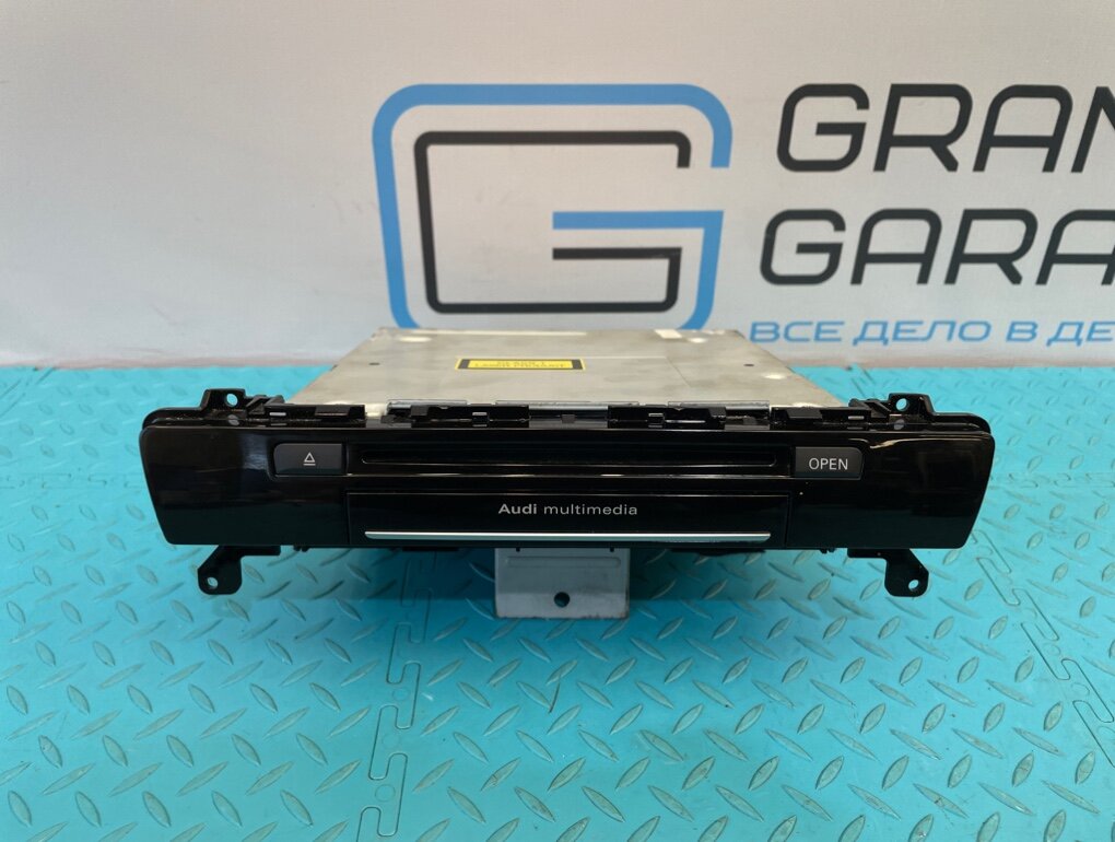Чейнджер Audi A6 2013 C7 CHVA 2.8 OEM 4G0035678E