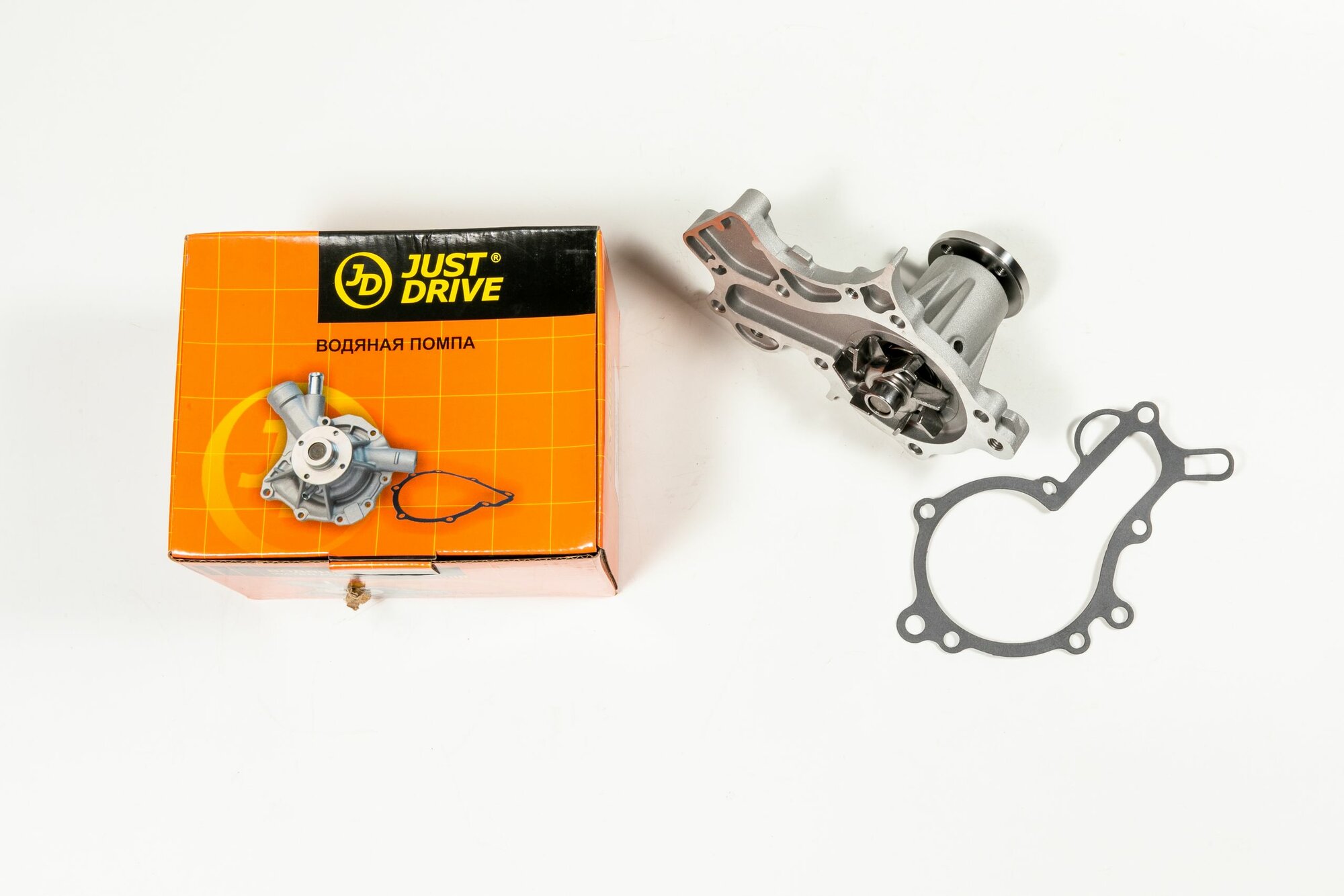 JUST DRIVE Насос водяного охлаждения (помпа) для Suzuki 1.6L G16A, Escudo 89-91; Swift 89-91;