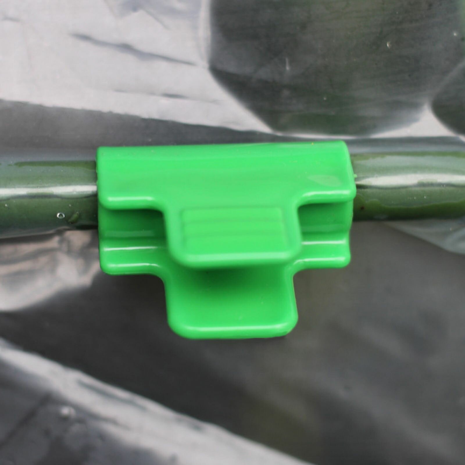 Клипса для парника