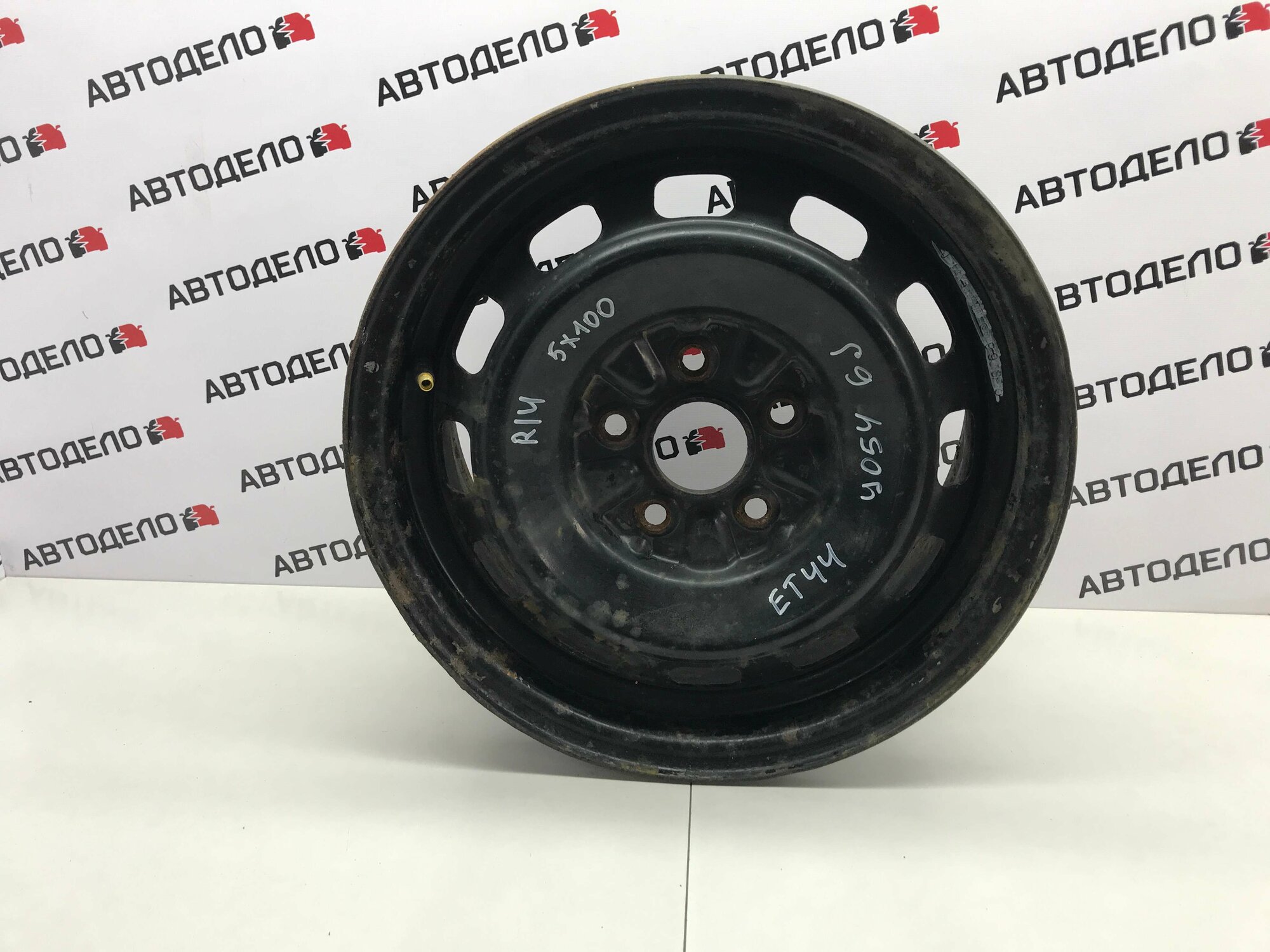 Диск штампованный R14 5x100 ЕТ 44. J6 ЦО 54.