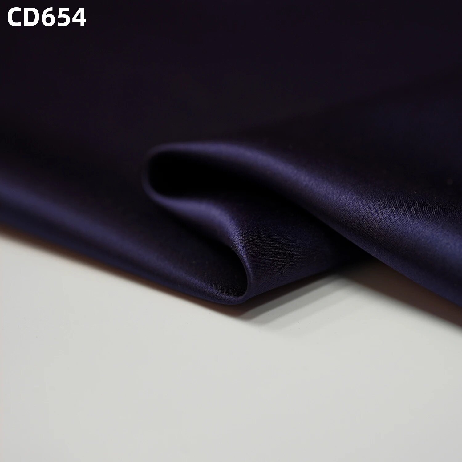 Шелковая атласная ткань SILK GZHY фиолетовая 114см Фиолетовый, 2m, CD654