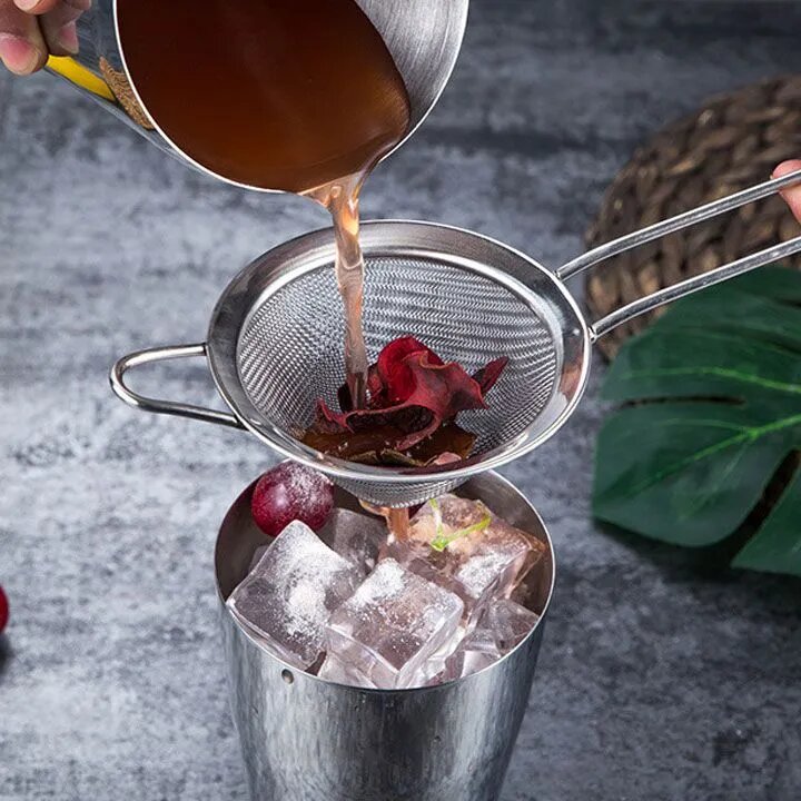 Сито конусное барное для кухни/Стрейнер/Фильтр ситечко шумовка для ягод диаметр 8 см.