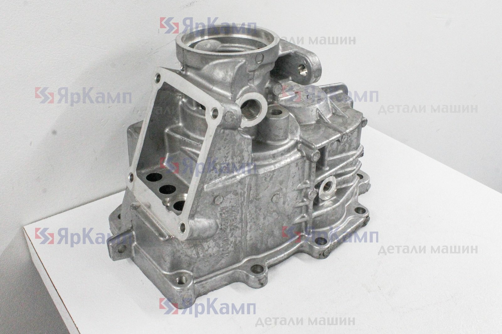 Картер КПП 5 ст. (А21R22-1700010) задний ГАЗель Next ГАЗ