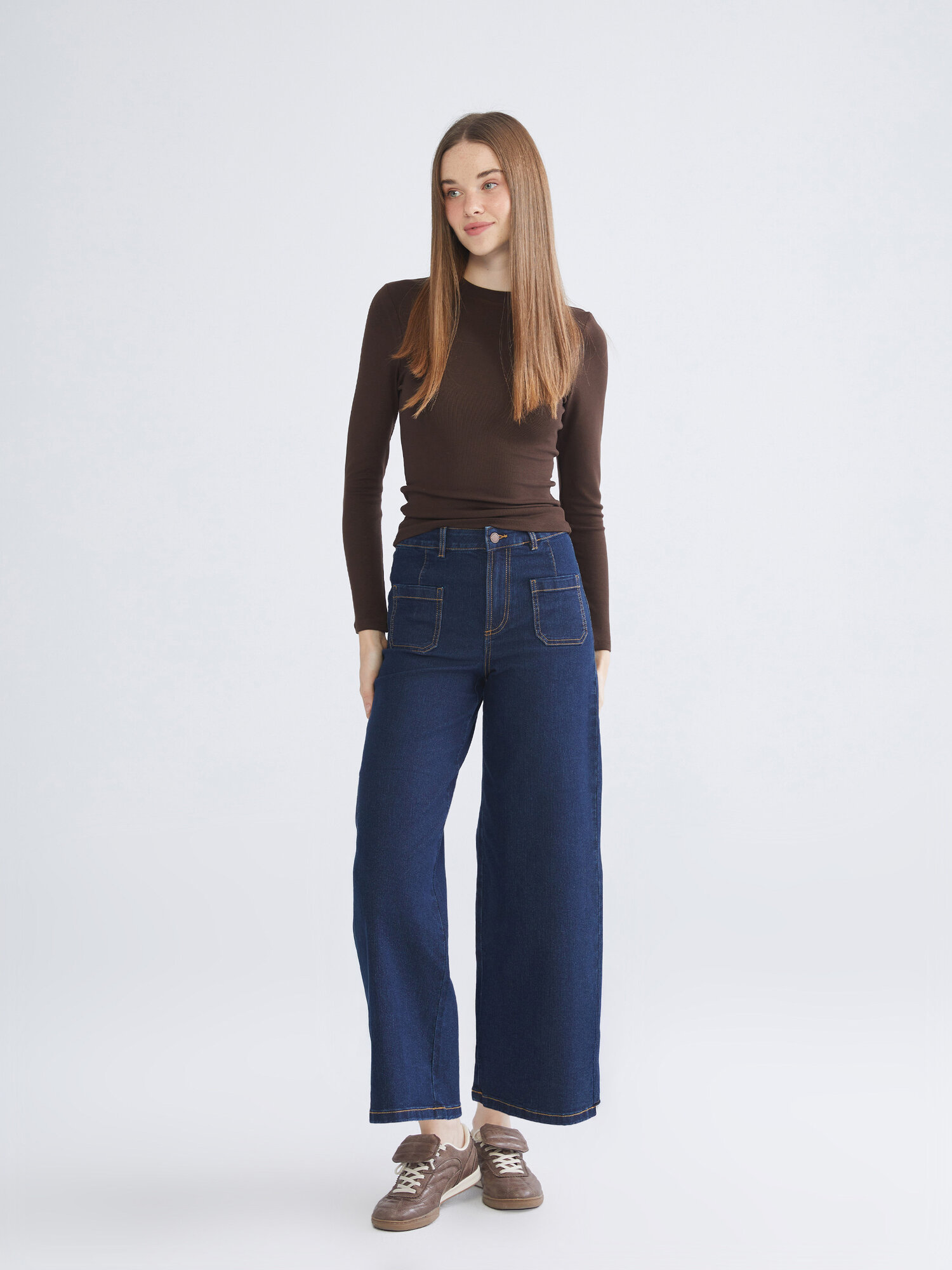 Джинсы широкие 