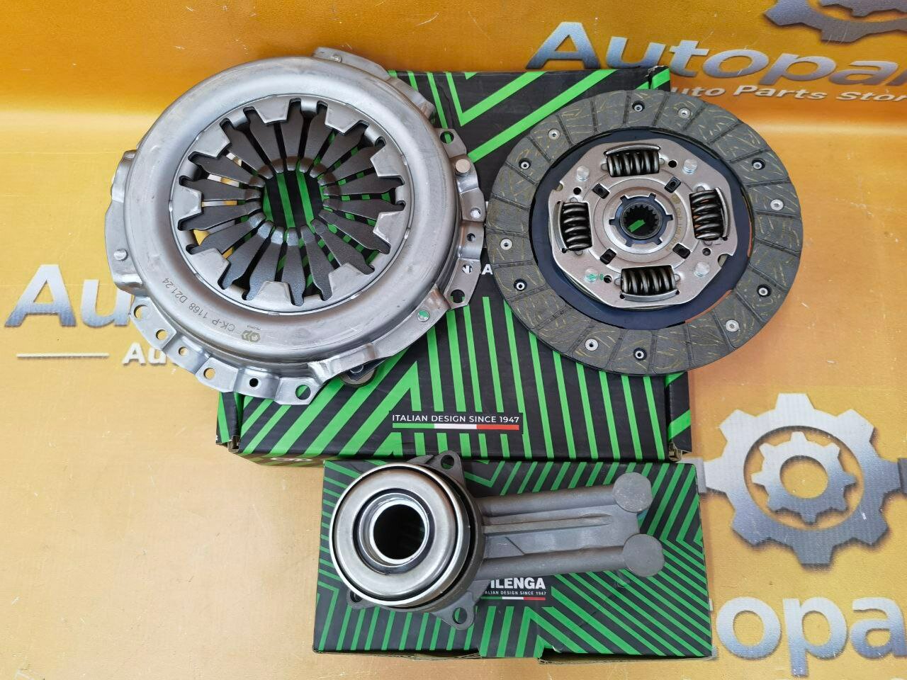 Комплект Сцепления с Выжимным Подшипником Форд Фокус 1 98-04 1.6 Ford Focus ROCAM