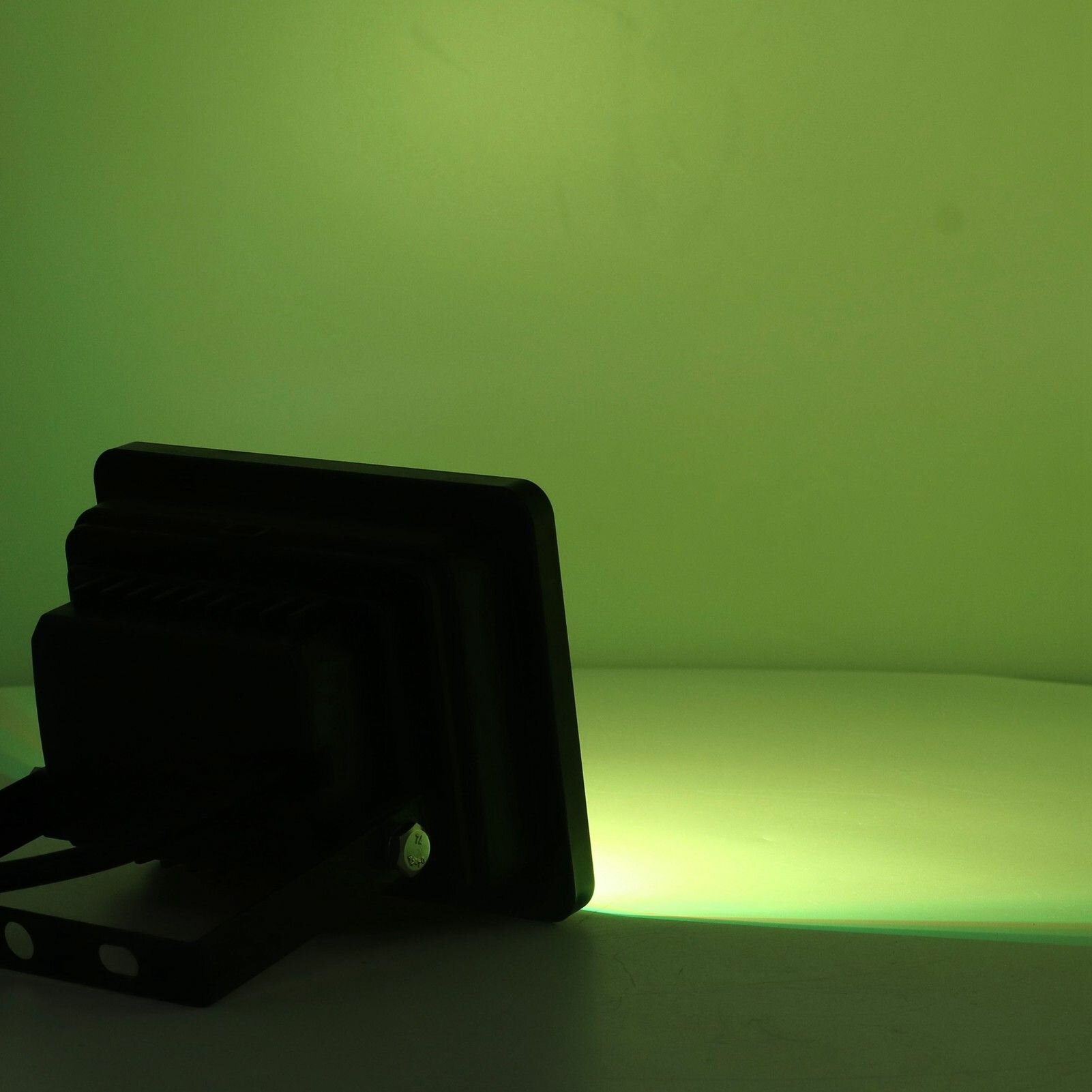 Прожектор RGB 10 Вт IP65 Водонепроницаемый прожектор с изменением цвета для улицы 110 220 В