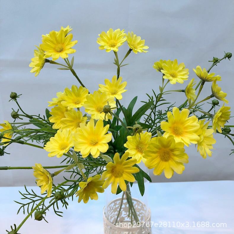 Высококачественные искусственные 6-головочные ручные маленькие хризантемы, маленькие цветы для домашнего сада, материал для цветочной композиции, искусственные цветы