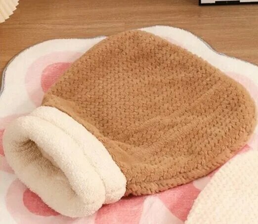 Лежанка для кошек полузакрытая - Зимняя утепленная лежанка-кокон с бортиками и пледом для котят и кошек на все сезоны