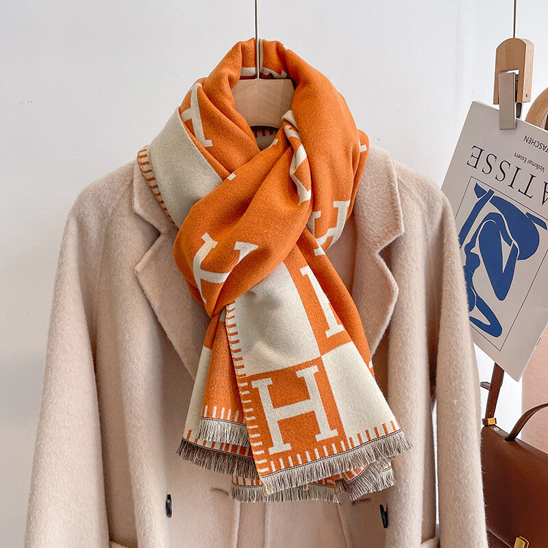 Шарф для женщин