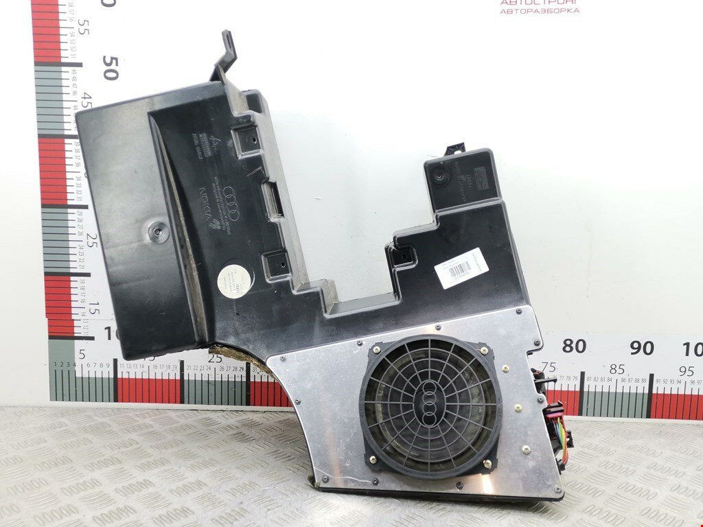 Сабвуфер Audi A4 B5 8D9035381C арт. 2196888