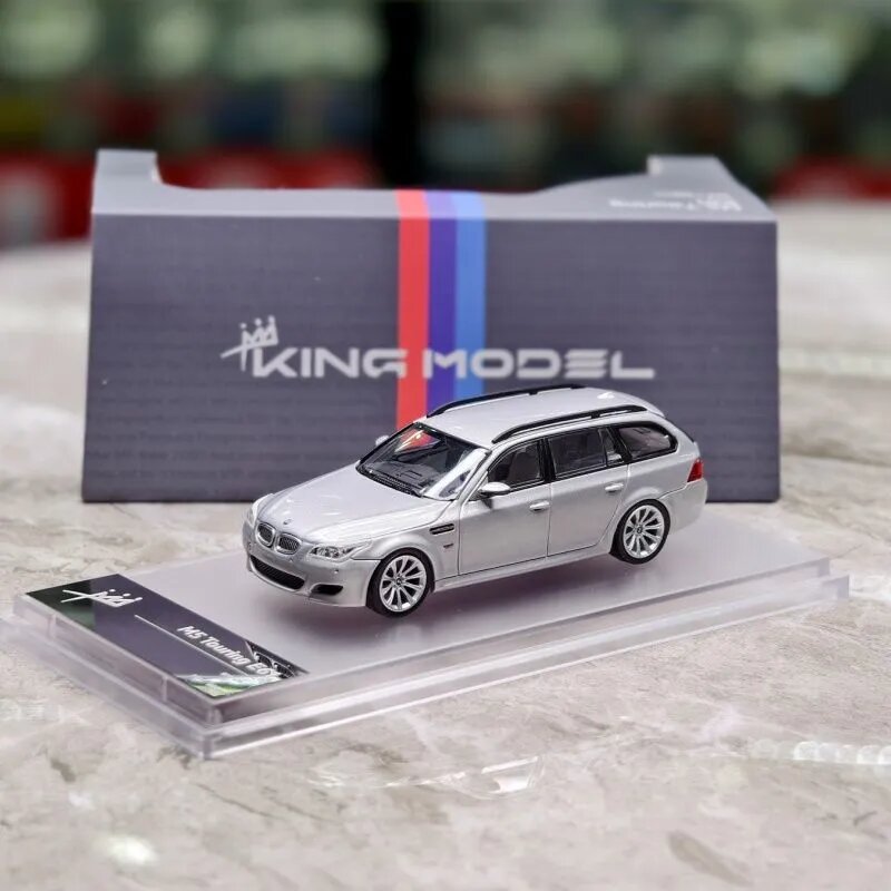 Миниатюрная модель автомобиля из литого металла бмв M5 E60 модель автомобиля Игрушки 1:64 BMW M5 E60