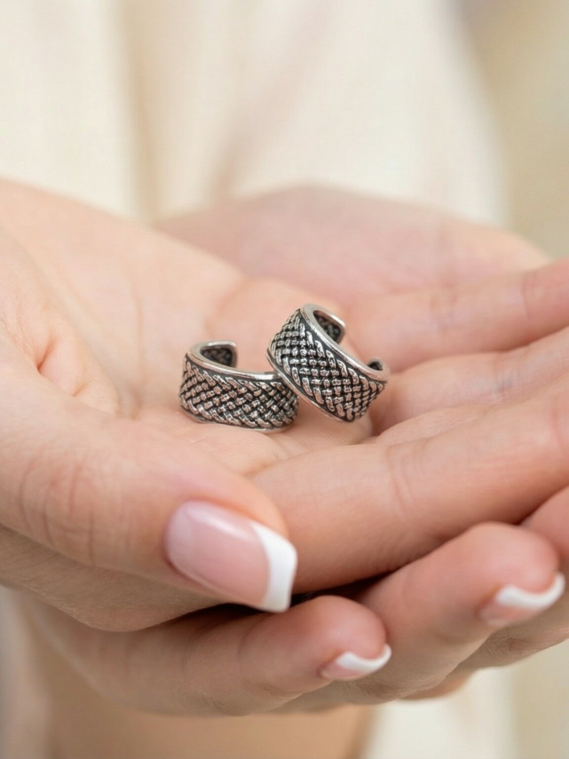 Моносерьга кафф