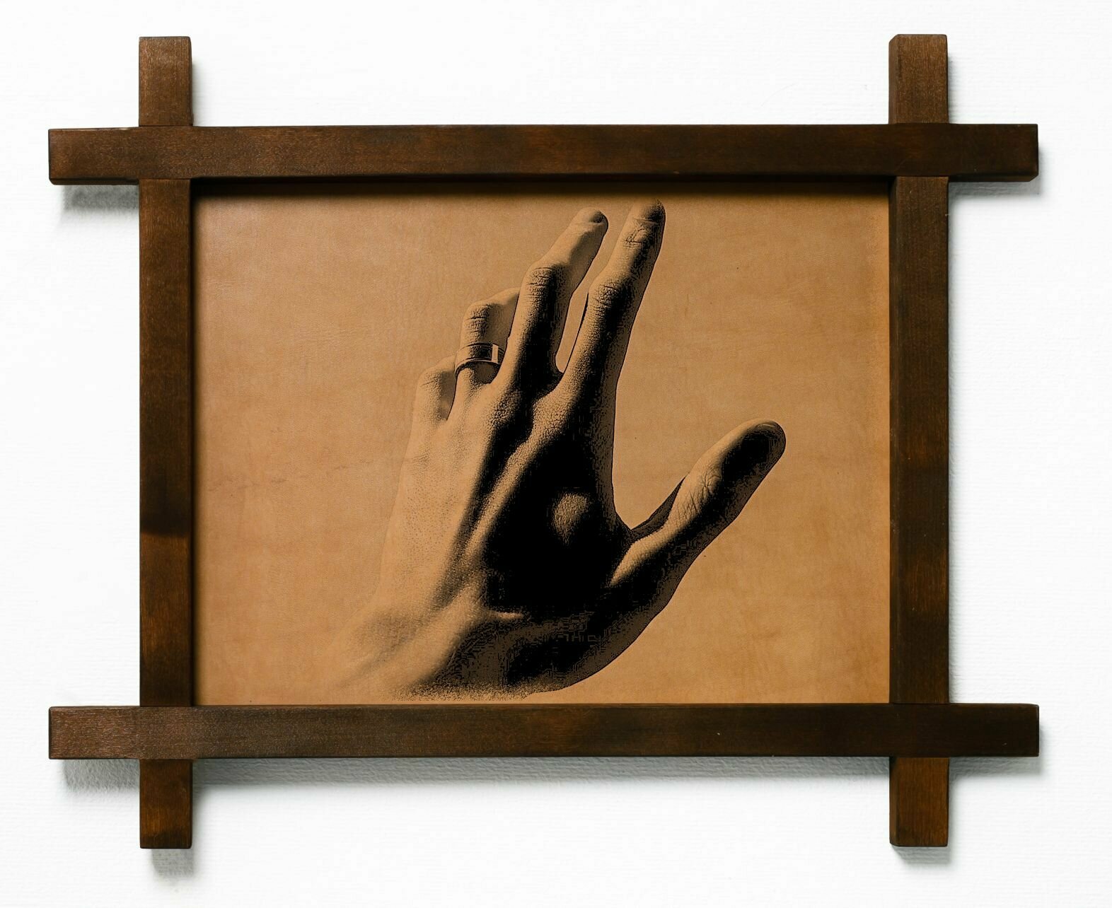 Картина интерьерная из кожи "Рука", BoomGift