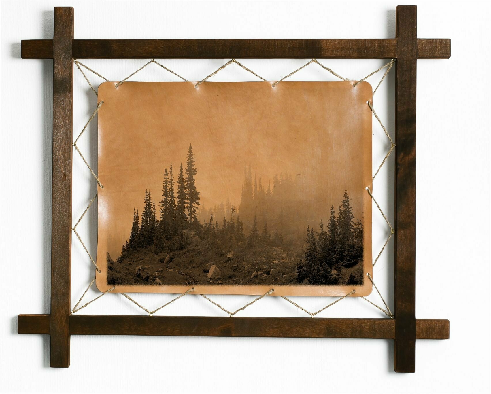 Интерьерная картина из натуральной кожи "Лес", декоративное настенное панно в деревянной раме, BoomGift