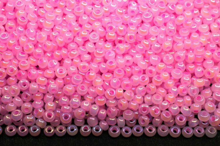 Бисер чешский PRECIOSA круглый 10/0 57573 розовый непрозрачный радужный, 1 сорт, 50г