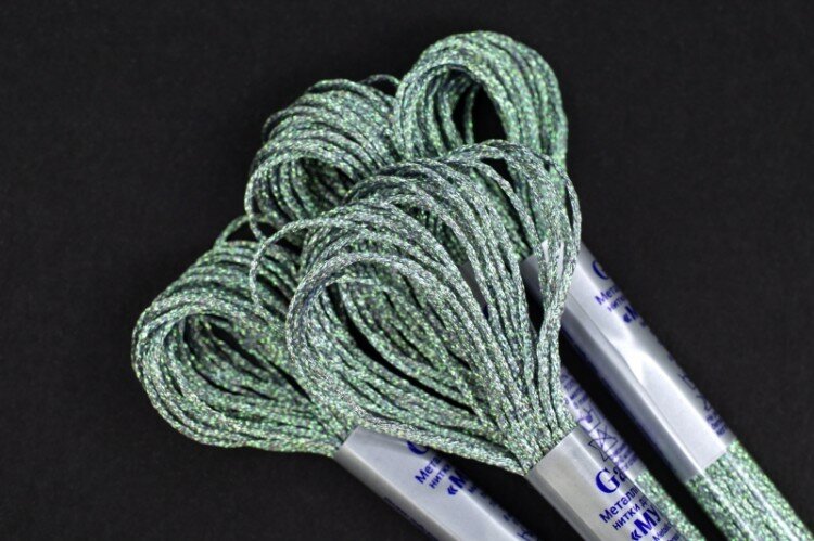 Металлизированные нитки мулине, цвет М-22 серебряный, 100%полиэстер, 8м, 1шт