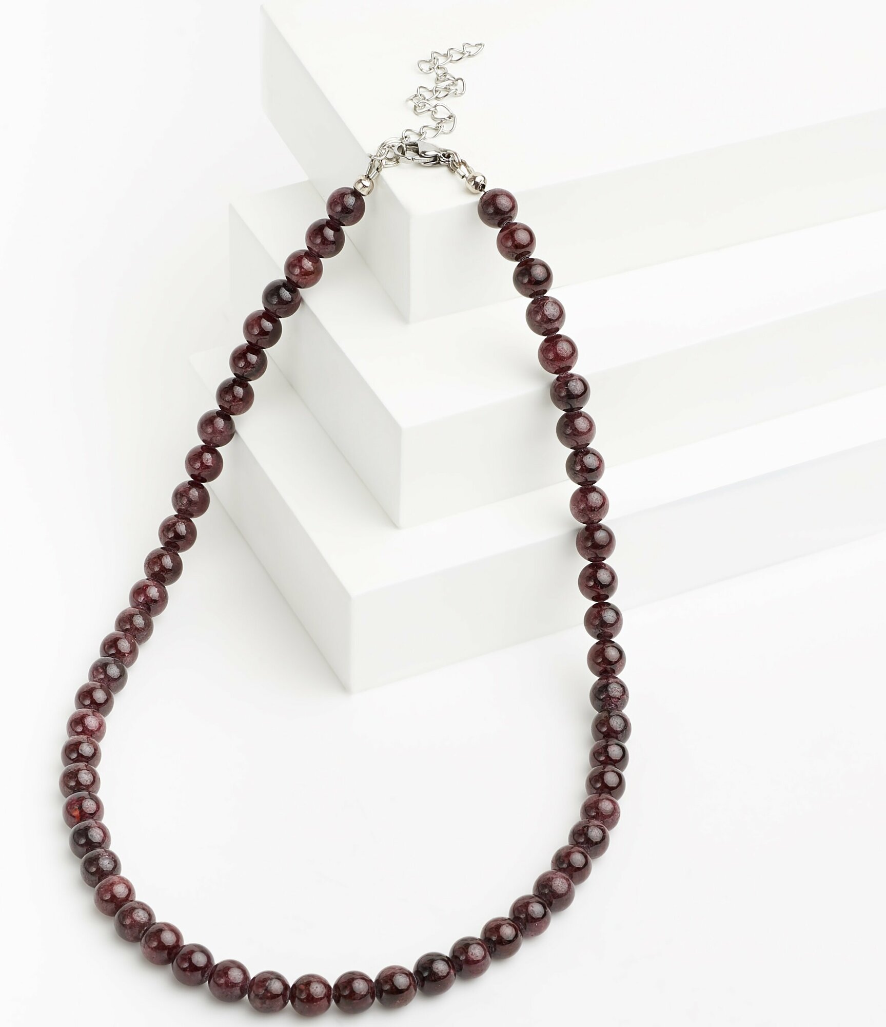 Бусы, гранат