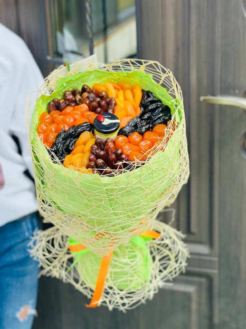 Букет из сухофруктов