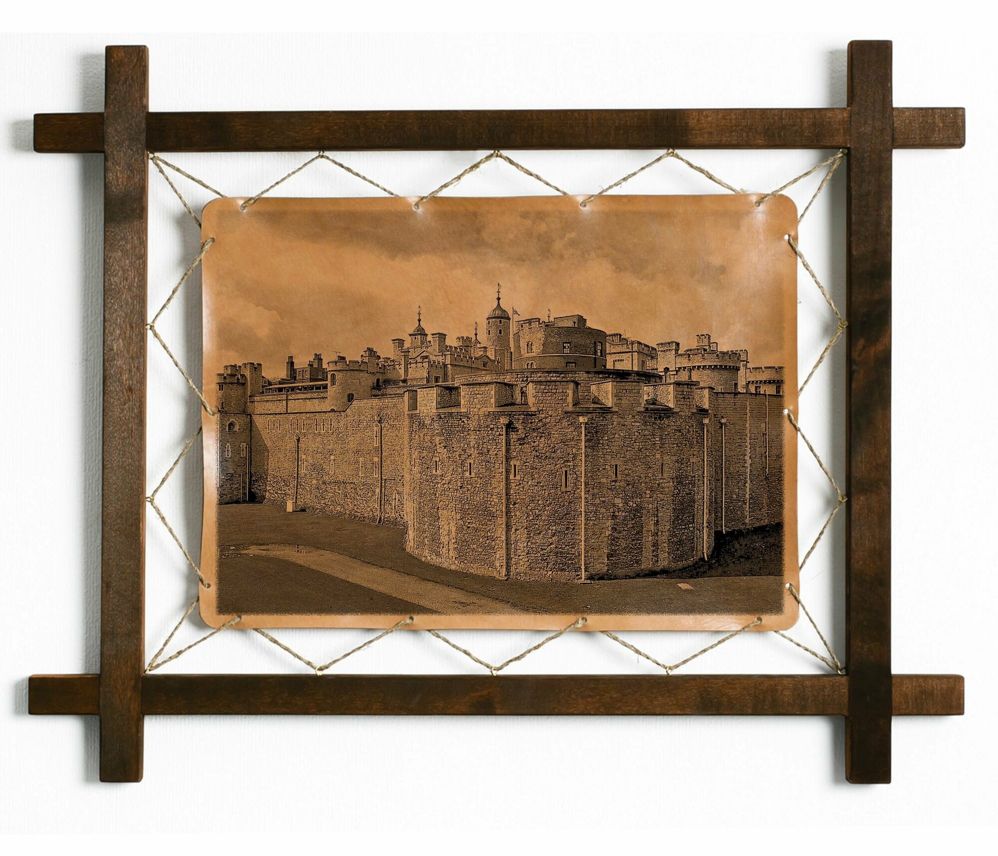 Интерьерная картина из натуральной кожи "Тауэр, Англия", декоративное настенное панно в деревянной раме, BoomGift