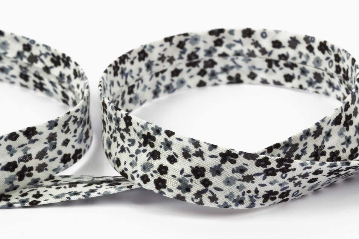 Косая бейка Х/Б фасовка "Gamma" GBF-15 14 - 15 мм 5.4 м ± 0.1 м №034 цветы