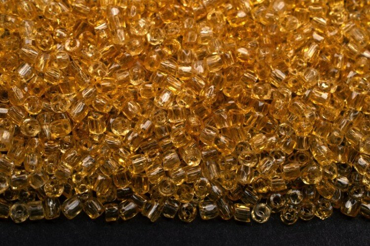 Бисер чешский PRECIOSA Богемский граненый, рубка 11/0 10050 янтарный прозрачный, около 10 грамм