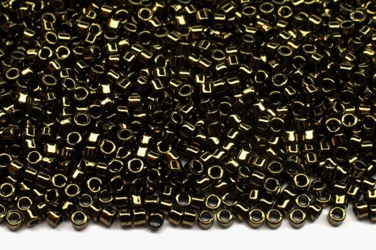 Бисер японский TOHO Treasure цилиндрический 11/0 #0422 темная античная бронза, золотое сияние, 5 грамм