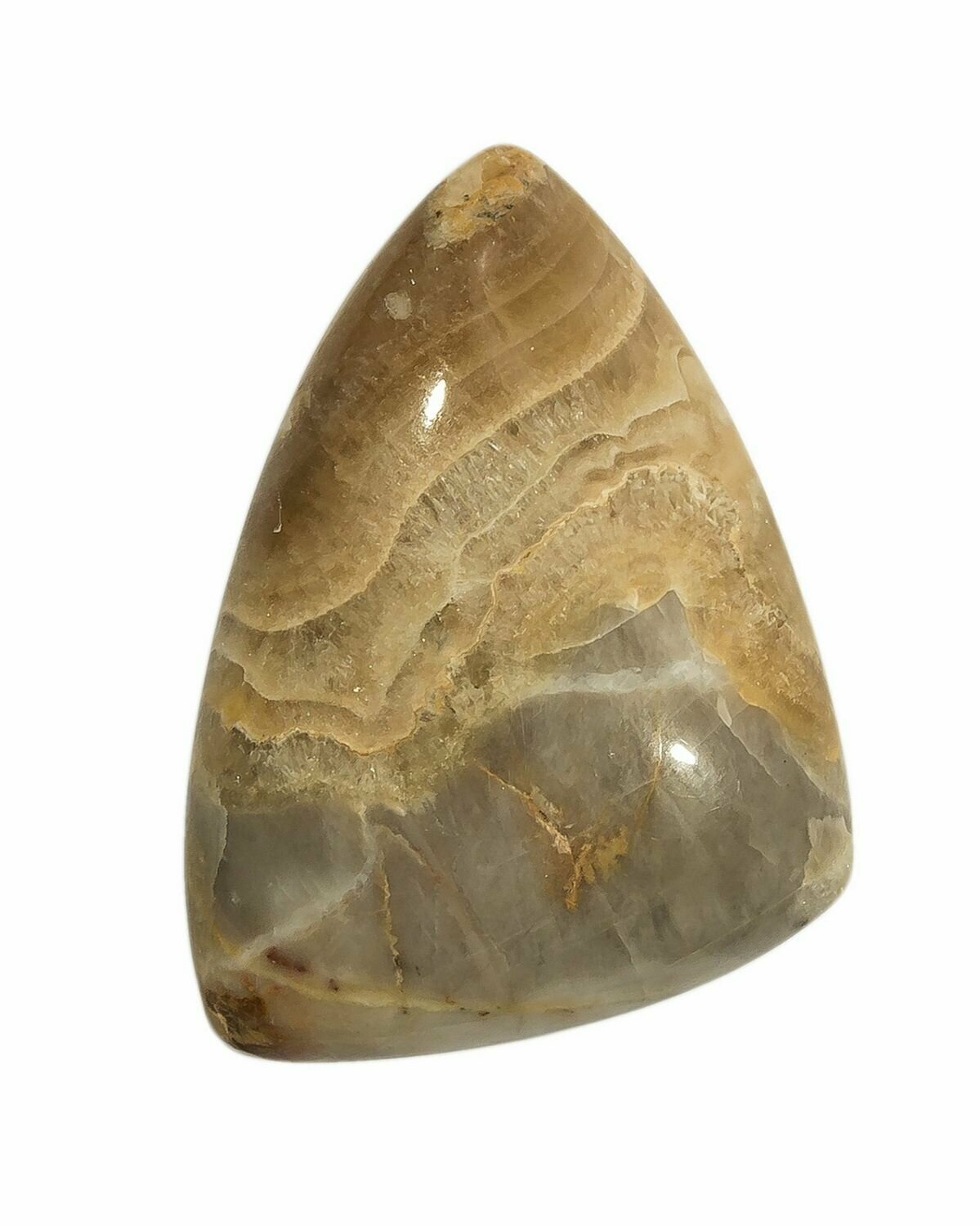 Кабошон из Оникса размером 40х28х7 мм.