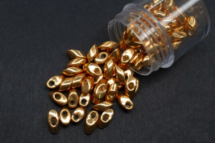 Бисер японский MIYUKI Long Magatama #1053 желтое золото, гальванизированный, 10 грамм
