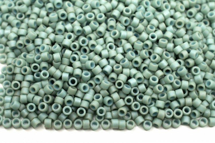 Бисер японский MIYUKI Delica цилиндр 11/0 DB-0374 зеленая морская пена, матовый непрозрачный, 5 грамм