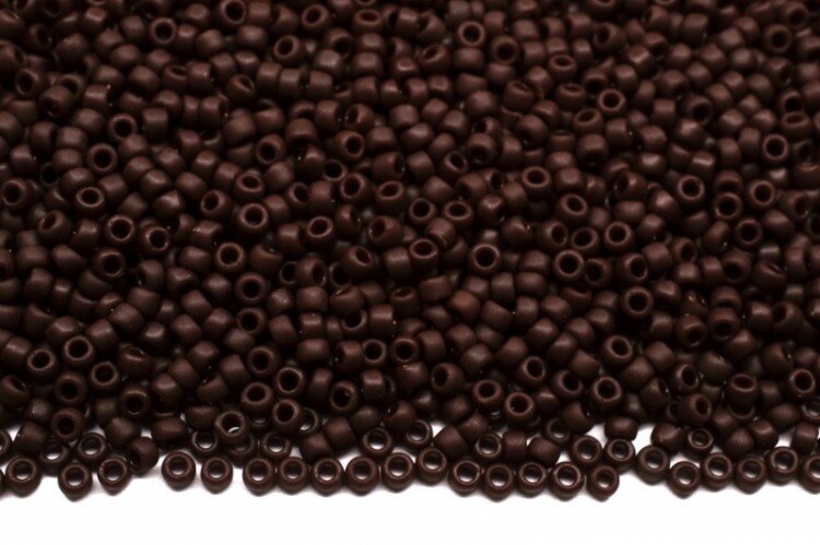 Бисер японский TOHO круглый 15/0 #0046F коричневый, матовый непрозрачный, 10 грамм