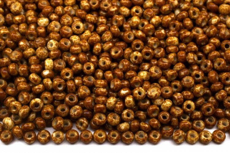 Бисер чешский PRECIOSA круглый 10/0 66209 коричневый травертин непрозрачный, 1 сорт, 50г