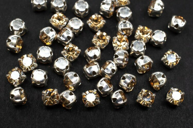 Шатоны Preciosa Maxima 4мм в оправе, цвет crystal DF Golden Honey/silver, 63-062, 10шт