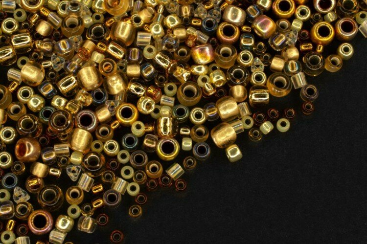 Бисер японский TOHO MIX 3206, смесь форм и размеров, оттенок золотой, 10 грамм