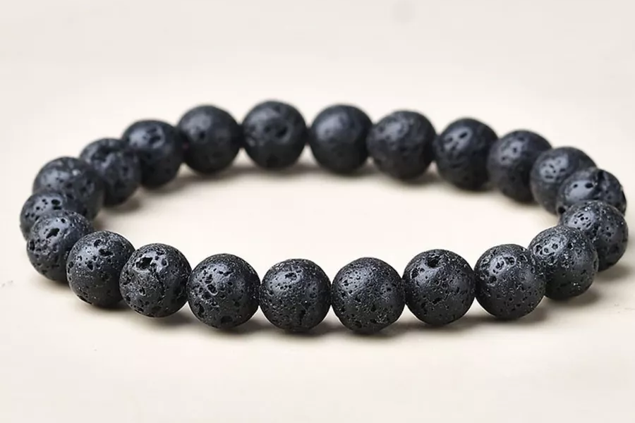 Браслет, вулканическая лава