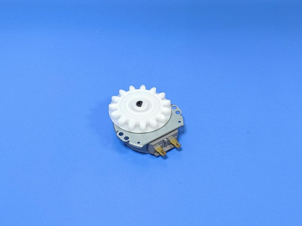 Мотор привода лопатки циклона пылесоса LG VC73180NNTO