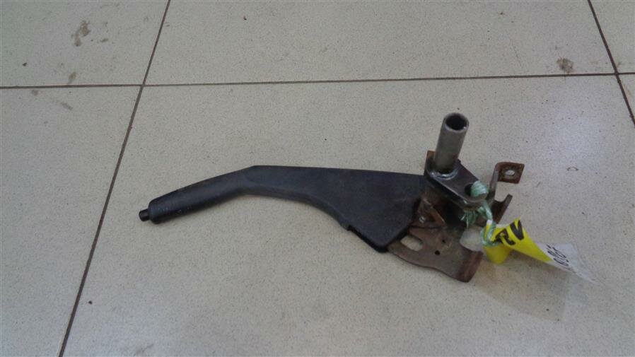 Ручка ручника от Mitsubishi Galant EA 1996-2003