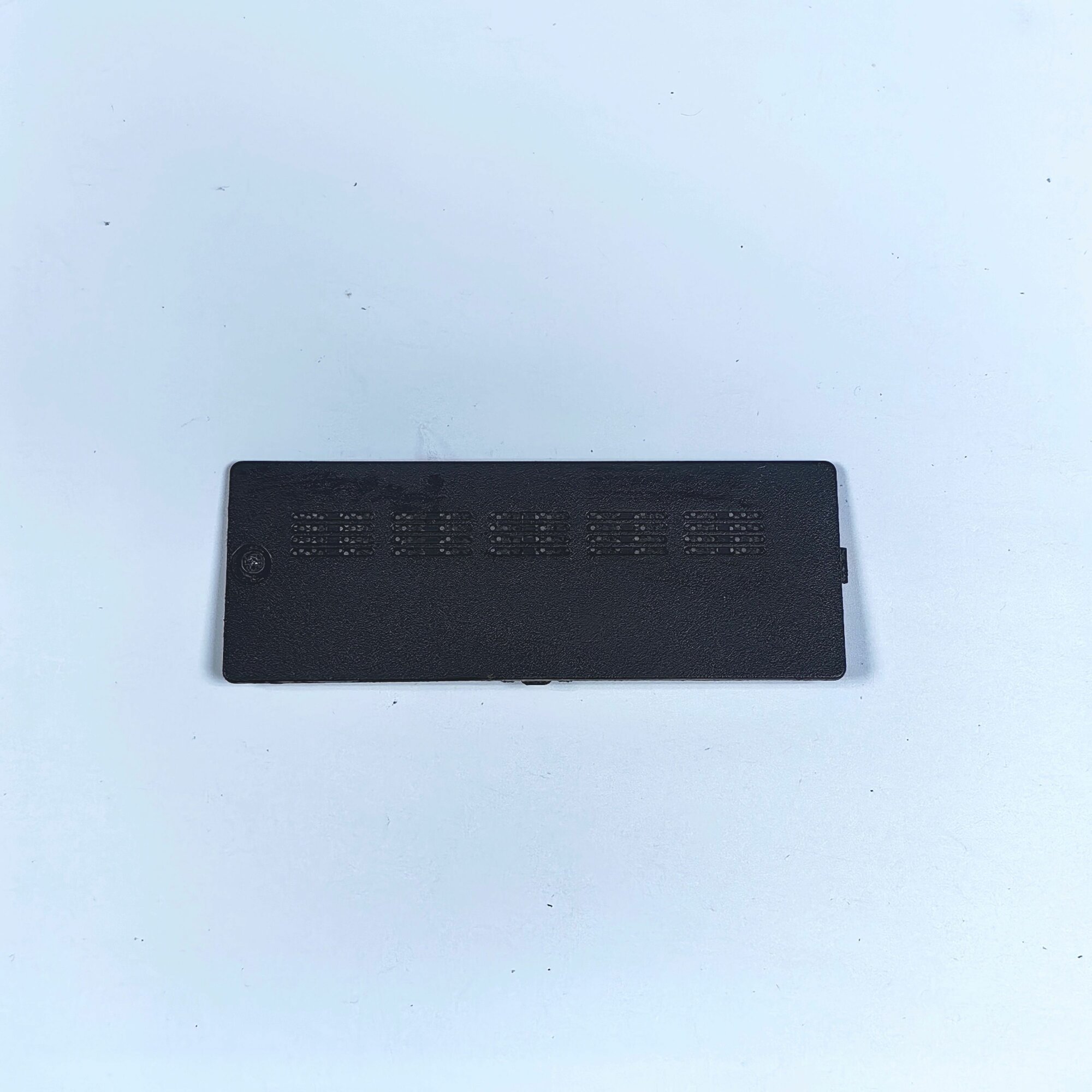 Крышка поддона ноутбука DELL Inspiron mini 10 PP19S