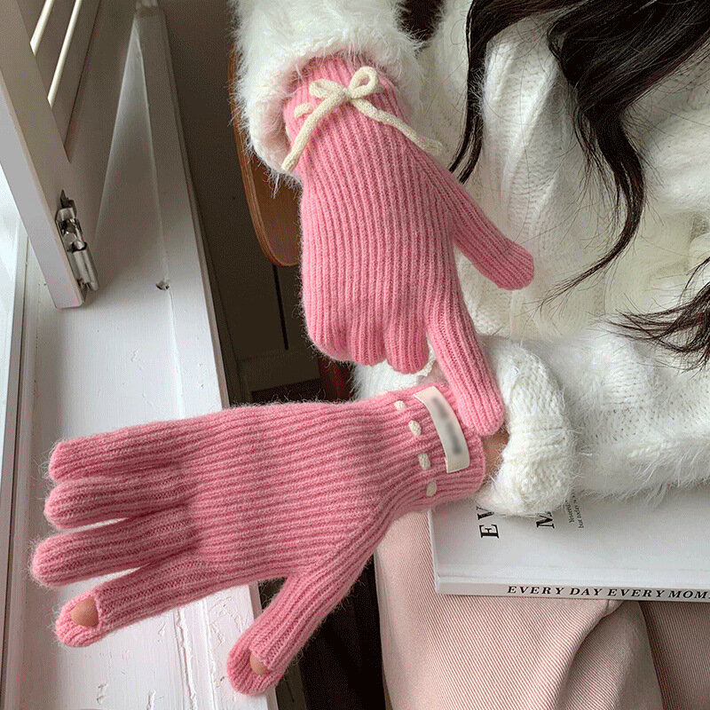 Перчатки для женщин