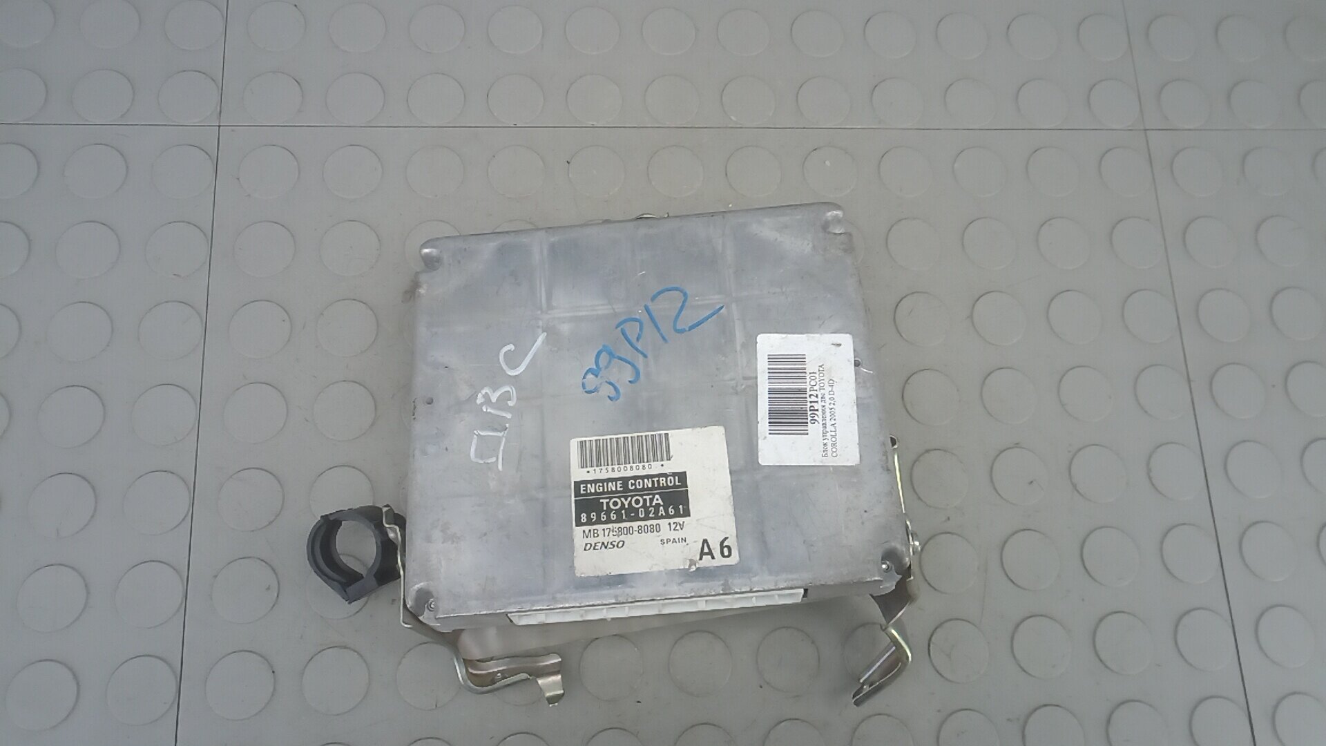 Блок управления двс TOYOTA COROLLA E12, Номер 8966102A61, MB1758008080