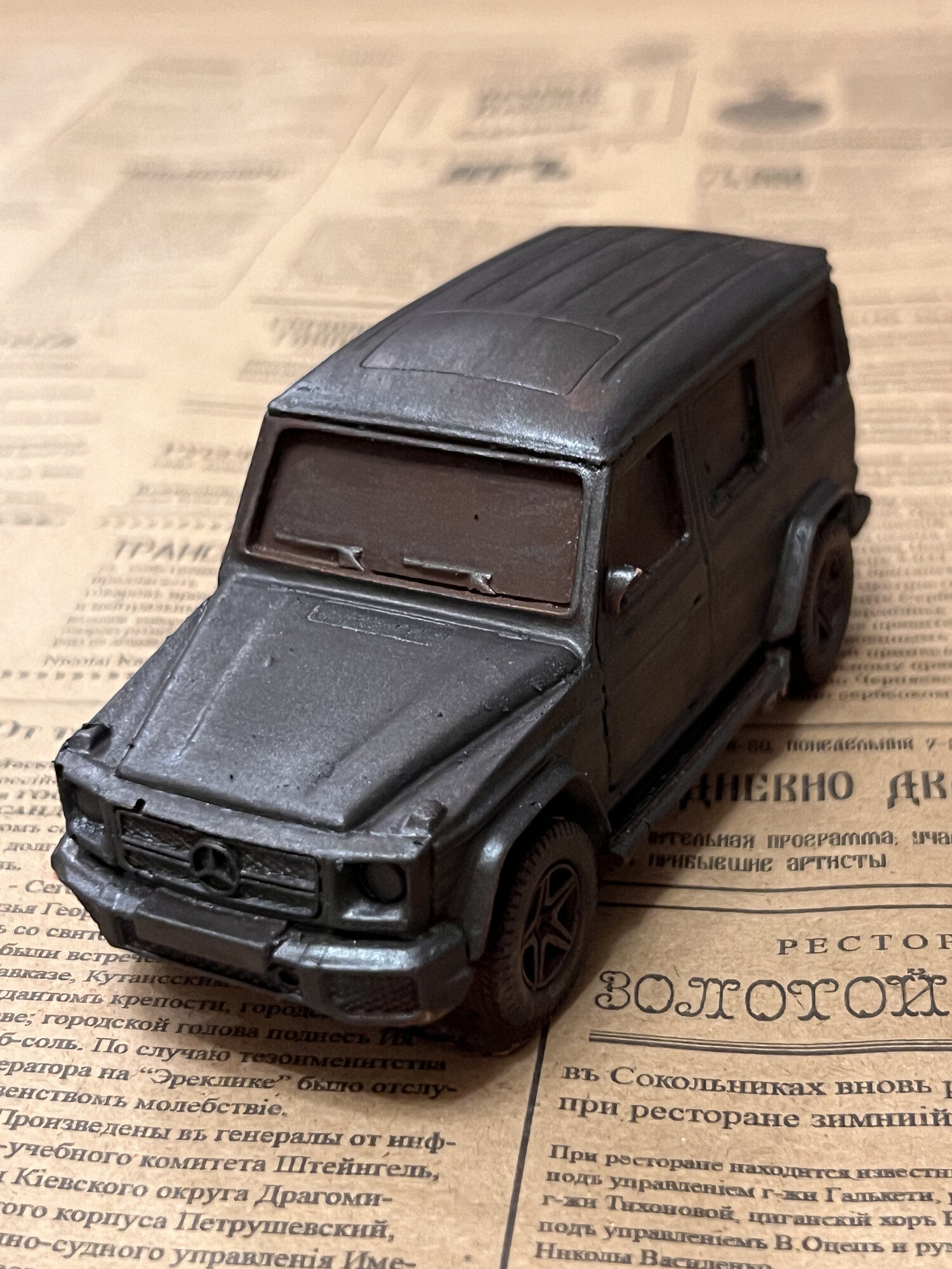 Шоколадная фигура "Автомобиль Мега Гелендваген ", темный шоколад, ручная работа