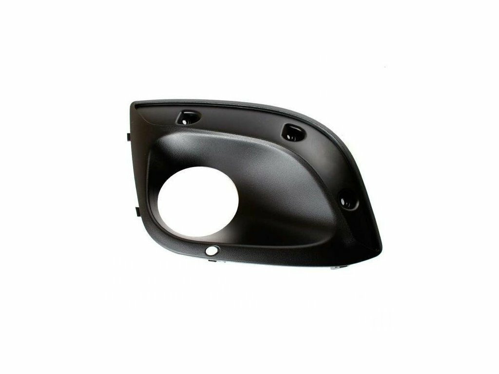 Облицовка переднего бампера под противотуманную фару правая для Лада Калина 2 без молдинга